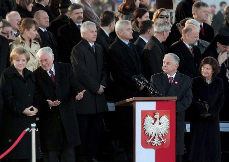 Croatian President Stipe Mesic 2l Speaks Editorial Stock Photo - Stock ...
