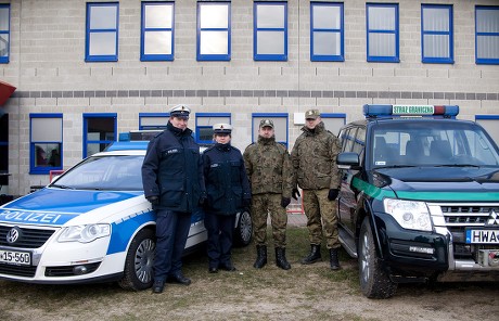 German Police Officers L Polish Border Editorial Stock Photo - Stock ...