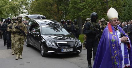 Funeral Ceremonies Late General Slawomir Petelicki Editorial Stock ...