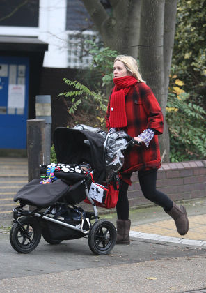 __COUNT__ Edith Bowman and baby out and about, Primrose Hill, London ...