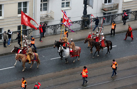 Reenactors Ride Horseback Through Poniatowski Bridge Editorial Stock ...