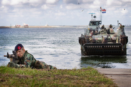 Dutch Soldier Secures Surrounding Landing Vehicle Editorial Stock Photo ...
