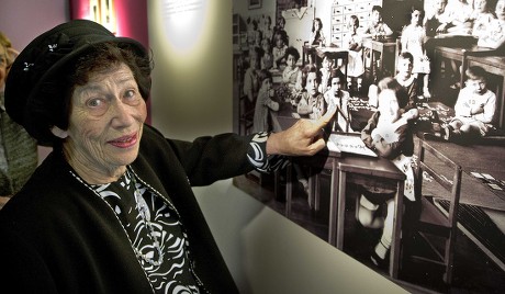 Holocaust Survivor Hanneli Pickgoslar Youth Friend Editorial Stock ...