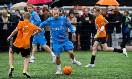 Dutch National Team Players Wesley Sneijder Editorial Stock Photo ...
