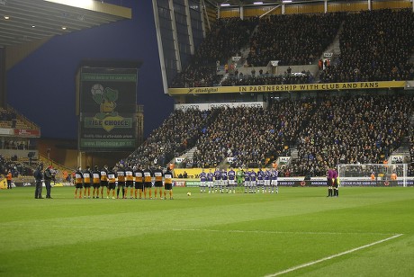 Football - Sky Bet Championship 2016/17 Wolverhampton Wanderers v ...