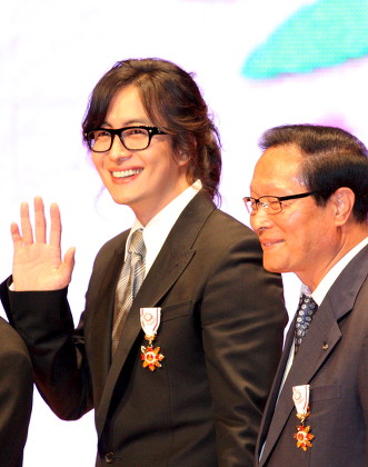 South Korean Actor Bae Yongjoon Greets Editorial Stock Photo - Stock ...