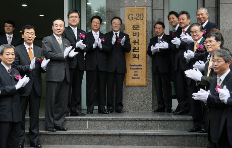 Top South Korean Government Officials Clap Editorial Stock Photo ...
