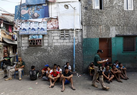 Philippine drug enforcement agency conducts a raid east of Manila ...