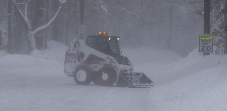 __COUNT__ A winter snowstorm dumps up to 24 inches (61cm) of snow in ...