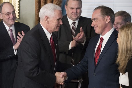 __COUNT__ Swearing-in of Secretary of Veterans Affairs David Shulkin ...