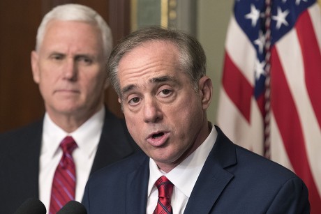 __COUNT__ Swearing-in of Secretary of Veterans Affairs David Shulkin ...