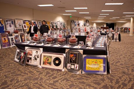 Auction Items Editorial Stock Photo - Stock Image | Shutterstock