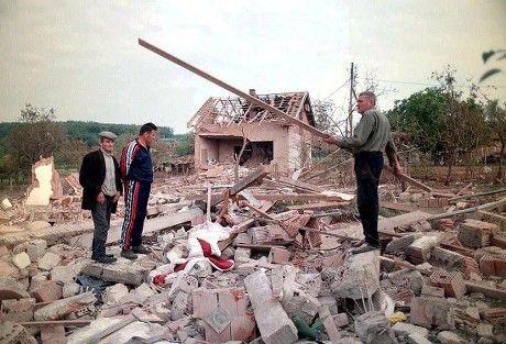 Ralja Yugoslaviaralja People Look Over Rubble Editorial Stock Photo ...
