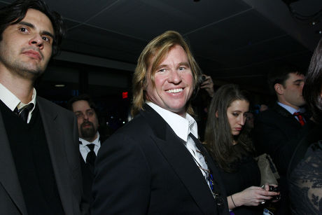 __COUNT__ imágenes de The Huffington Post Pre-Inaugural Ball held at ...