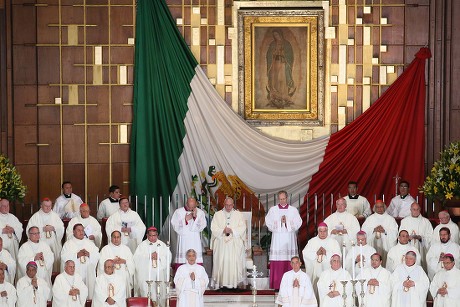 Pope Francis C Celebrates Mass Basilica Editorial Stock Photo - Stock ...
