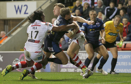 Leeds Jimmy Keinhorst Goes Over 3rd Editorial Stock Photo - Stock Image ...