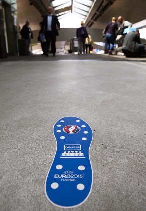 Foot Marker Promoting Uefa Euro 2016 Editorial Stock Photo - Stock ...
