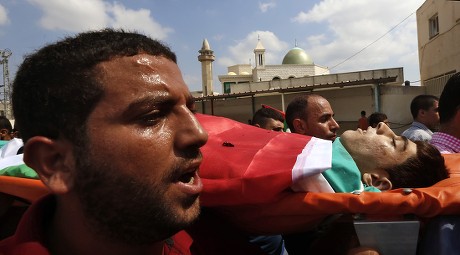 Palestinians Carry Body 18yearold Palestinian Youth Editorial Stock ...