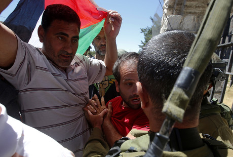Palestinian Protestor Scuffles Israeli Army Soldier Editorial Stock ...