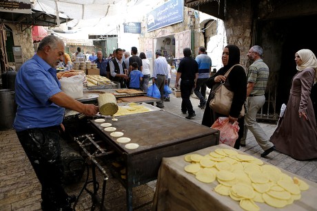 Palestinian Candy Vendor Makes Traditional Special Editorial Stock ...