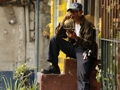 Filipino Smokes Cigarette Manila Philippines 14 Editorial Stock Photo ...