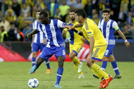Israel Soccer Uefa Champions League - Nov 2015 Stock Pictures ...