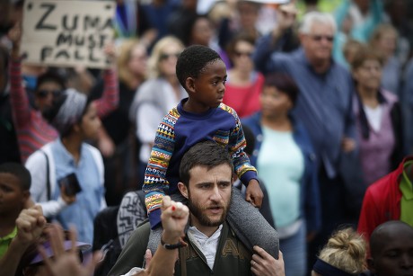 South Africa Zuma Must Fall Protest - Apr 2016 Stock Pictures ...