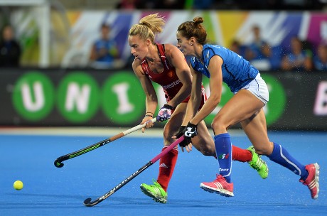 Englands Susannah Townsend L Fights Ball Editorial Stock Photo - Stock ...