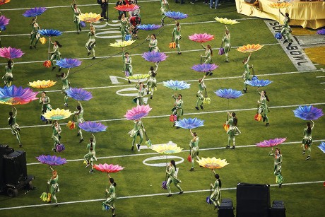 Dancers During Coldplays Performance During Halftime Editorial Stock ...