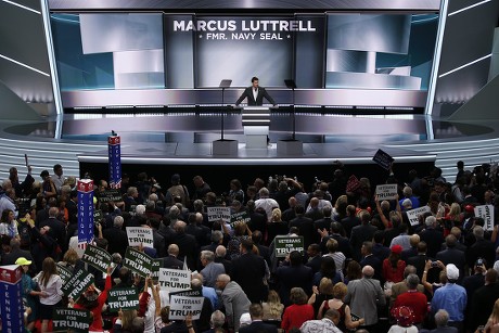 Former Navy Seal Marcus Luttrell Delivers Editorial Stock Photo - Stock ...
