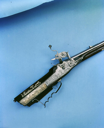 German Wheellock Gun 17th Century - Foto de stock de contenido ...