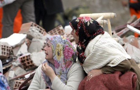 Relatives Victims Mourn Front Collapsed Building Editorial Stock Photo ...