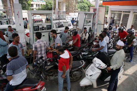Indian Motorists Queue Filling Station After Editorial Stock Photo ...