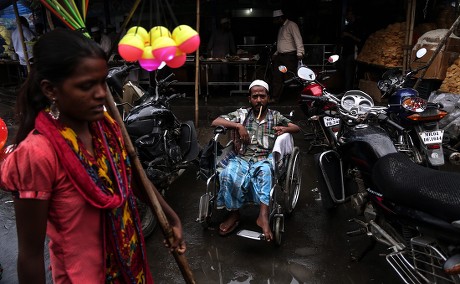Indian Physically Challenged Muslim Man Uses Editorial Stock Photo ...