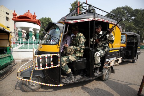 Indian Border Security Force Bsf Soldiers Editorial Stock Photo - Stock ...