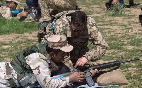 German Army Trainer Shows Kurdish Peshmerga Editorial Stock Photo ...