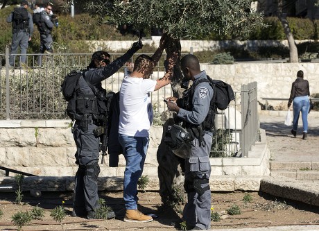 Israeli Riot Police Frisk Palestinian Palestinian Editorial Stock Photo ...