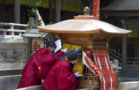 Japanese Shinto Priests Place Sacred Box Editorial Stock Photo - Stock ...