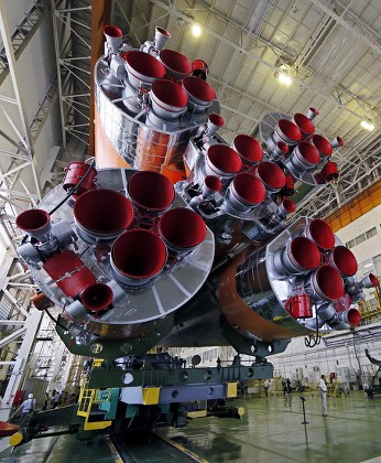 250 Iss assembly Stock Pictures, Editorial Images and Stock Photos ...