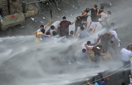 Lebanon Protest Garbage Crisis - Aug 2015 Stock Pictures, Editorial ...