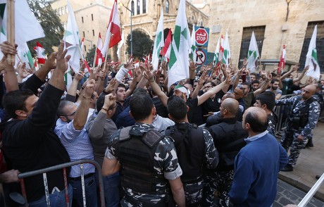 Lebanon Protest Garbage Crisis - Feb 2016 Stock Pictures, Editorial ...