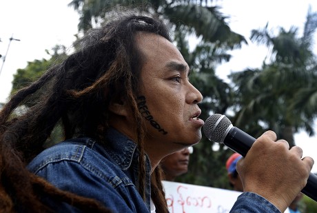 Reggae Singer Saw Pho Kwar Delivers Editorial Stock Photo - Stock Image ...