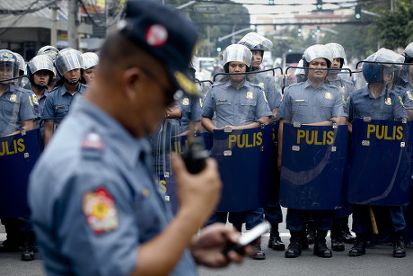 Filipino Traffic Police Officer Standing Entrance Editorial Stock Photo ...