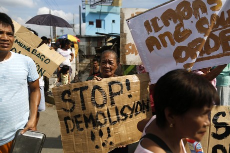 imágenes de Philippines Demolition Raid - Jun 2016 - Imágenes de stock ...
