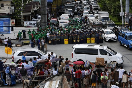 Filipino Informal Settlers Stage Protest Rally Editorial Stock Photo ...