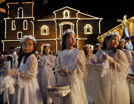Filipino Children Participate Procession Before Mass Editorial Stock ...