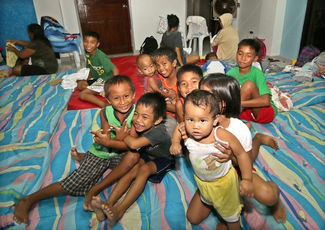 Filipino Typhoon Victims Rest Inside School Editorial Stock Photo ...