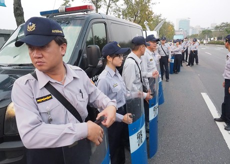 Riot Police Guard Taipei Songshan Airport Editorial Stock Photo - Stock ...