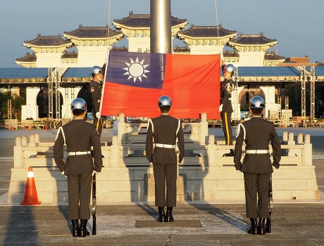 Soldiers Raise Taiwans Naitonal Flag Liberty Editorial Stock Photo ...