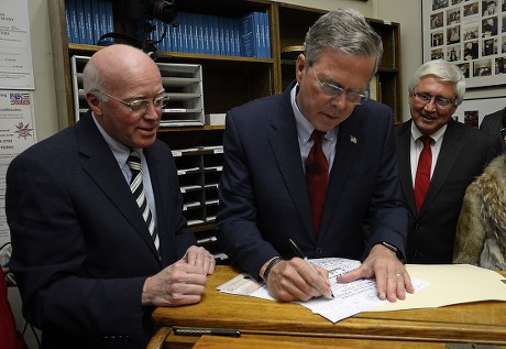 15 Usa Elections Jeb Bush - Nov 2015 Stock Pictures, Editorial Images ...